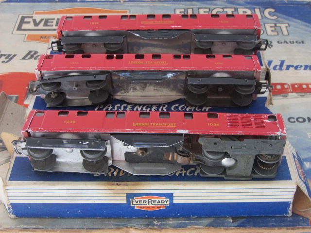 Stop the Drop Auction - Ever Ready 00 Gauge Underground Electric Train ...