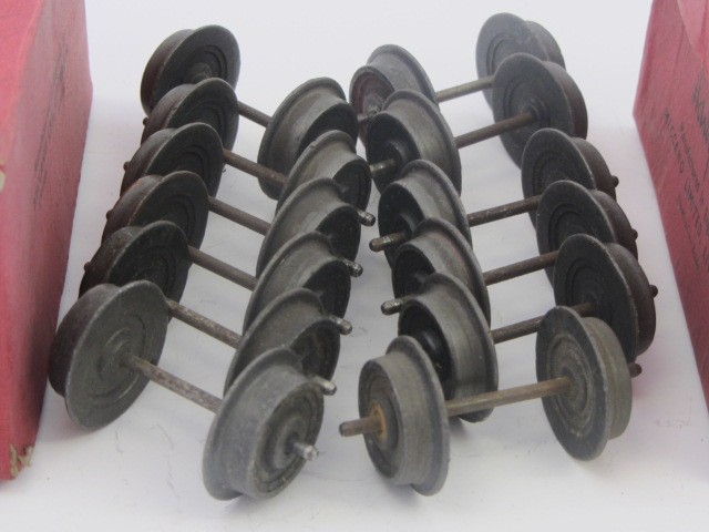 Stop the Drop Auction - One Dozen Pairs of Solid Mansell Wheels Boxed ...