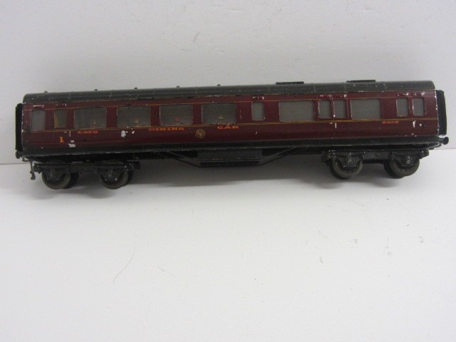 Stop the Drop Auction - Prewar Exley Gauge 0 LMS Dining Car Bogie Coach