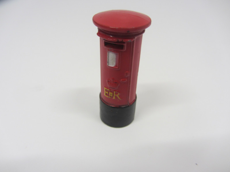 Stop the Drop Auction - Dinky Toys Post Box